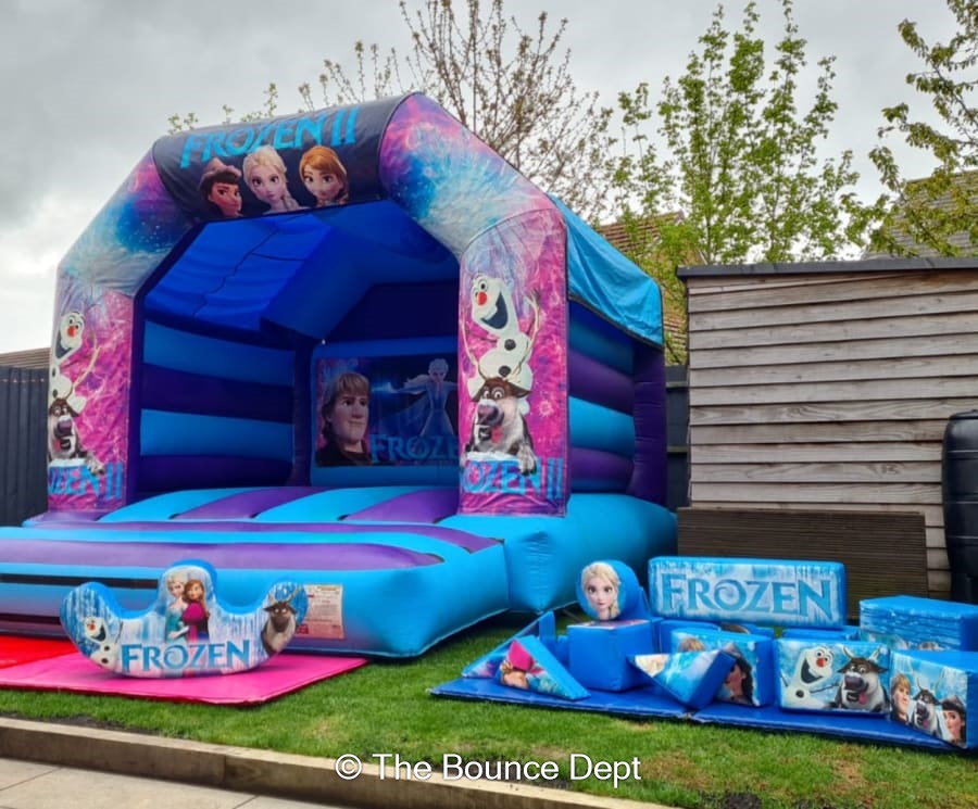 Frozen Ball Pit - Hire in Hampshire | The Bounce Dept